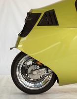 Monoracer Cabin Motorcycle | Electric version