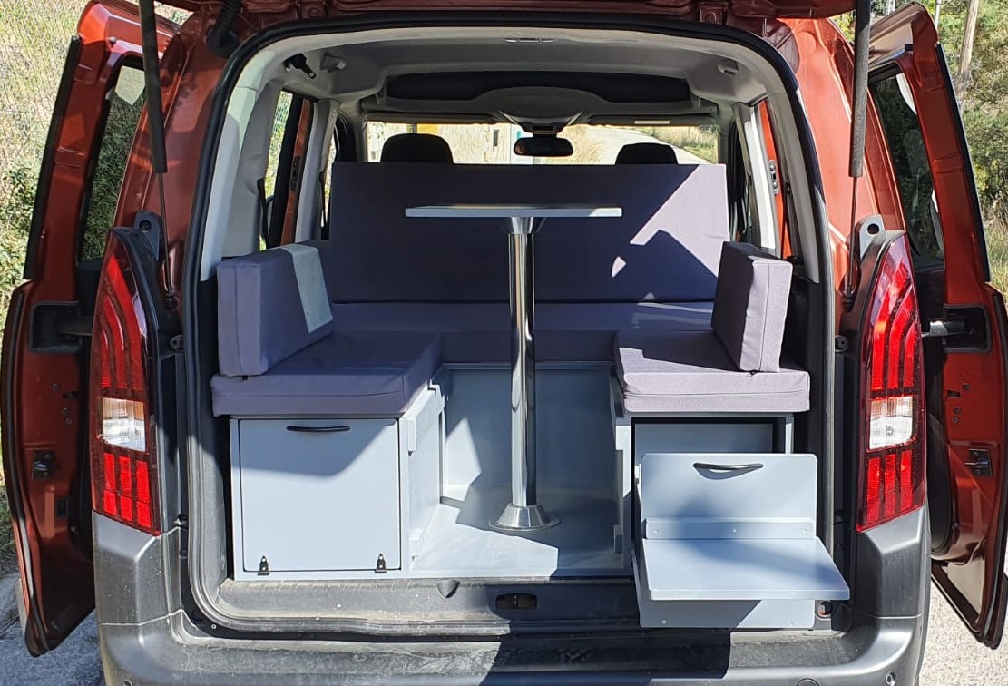 Specialisti nel camperizzare furgoni di qualsiasi modello