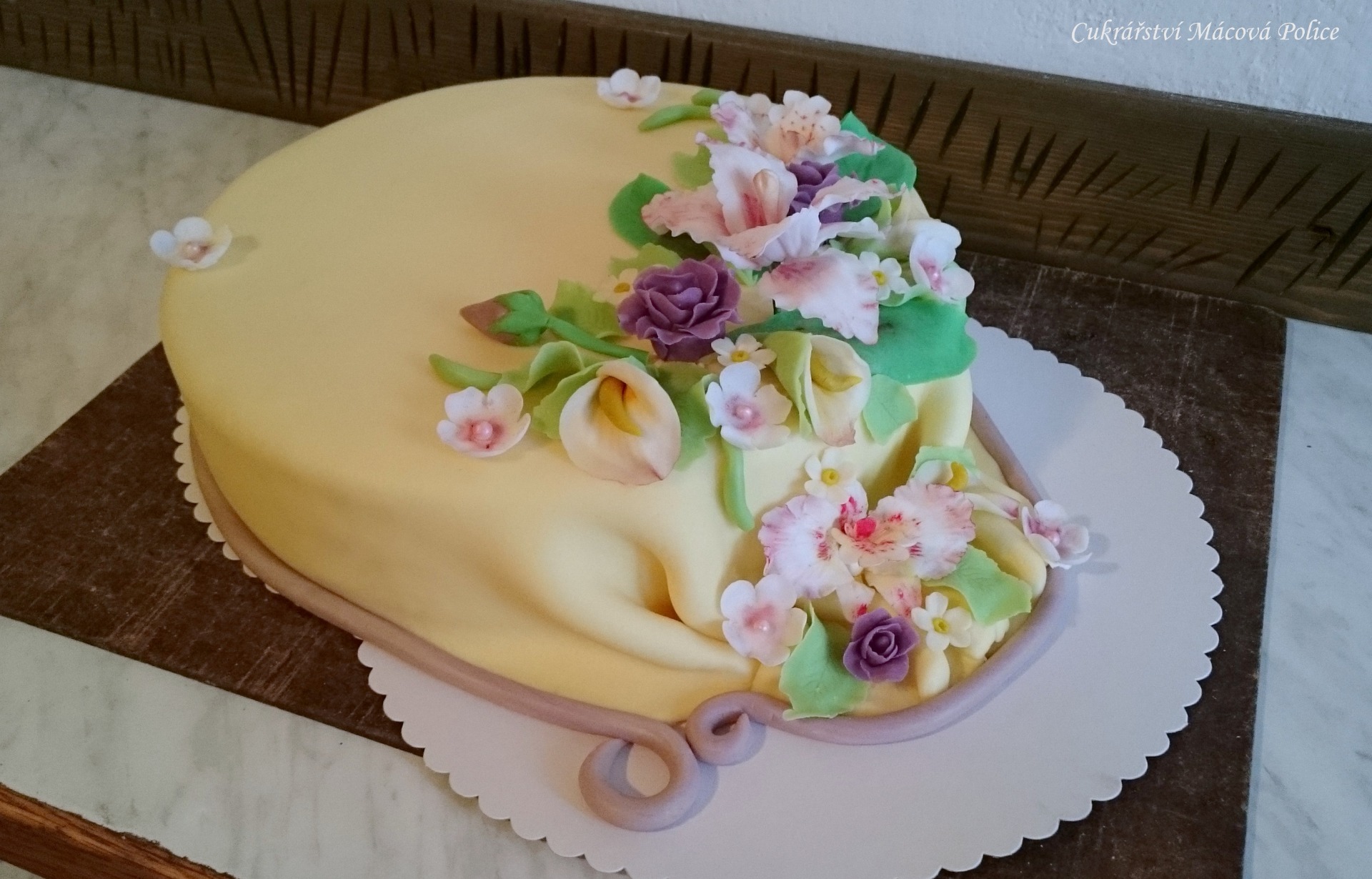 Ostatní dorty ( + ovocné a slané) :: Cukrářství Mácová Police
