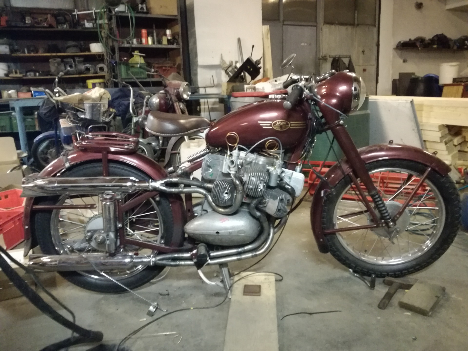 Bistella 500 - Motorcycle details