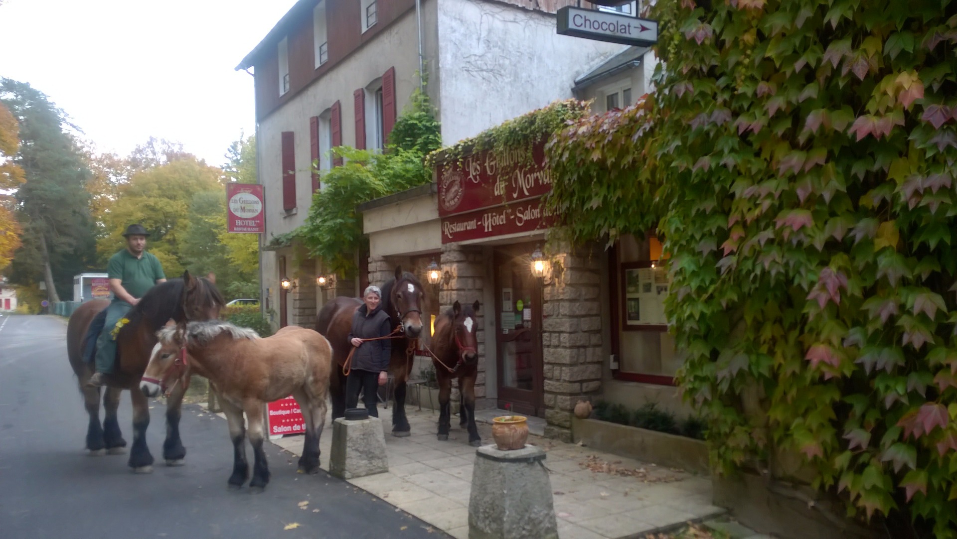 Restaurant :: Lesgrillonsdumorvan.com