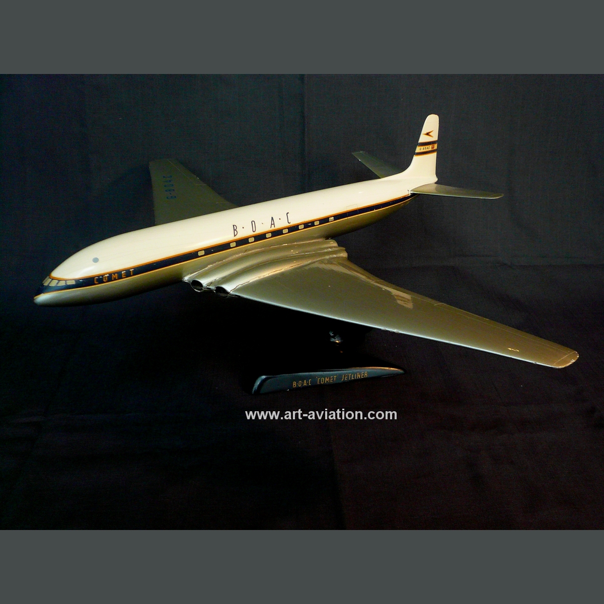 ACHAT VENTE Maquettes anciennes d'avions de compagnies aériennes