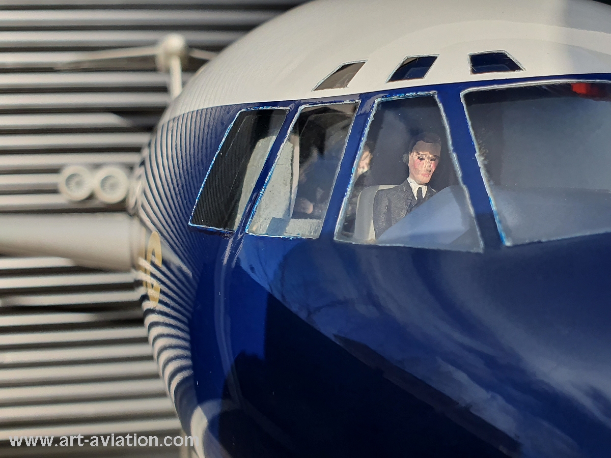 ACHAT VENTE Spécialiste Maquettes d'avions cutaways airplane models