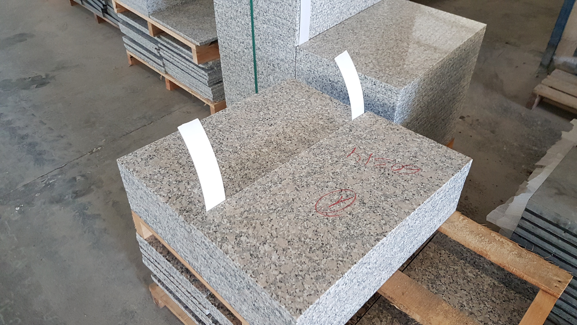 MAKASTONE :: Hamstone