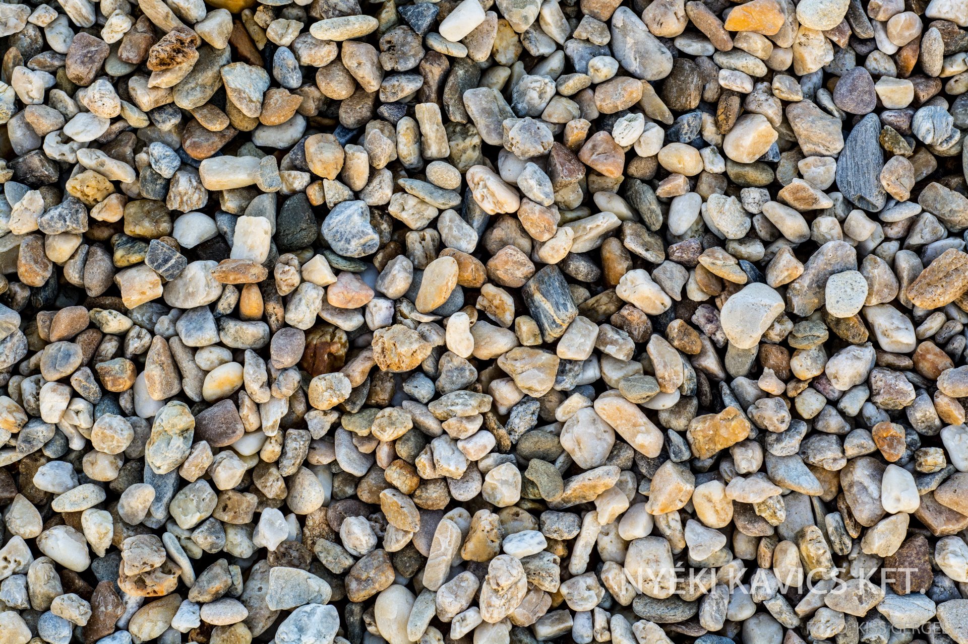 Mosott, osztályozott kavics 16-22 :: Sajópetri I. kavicsbanya
