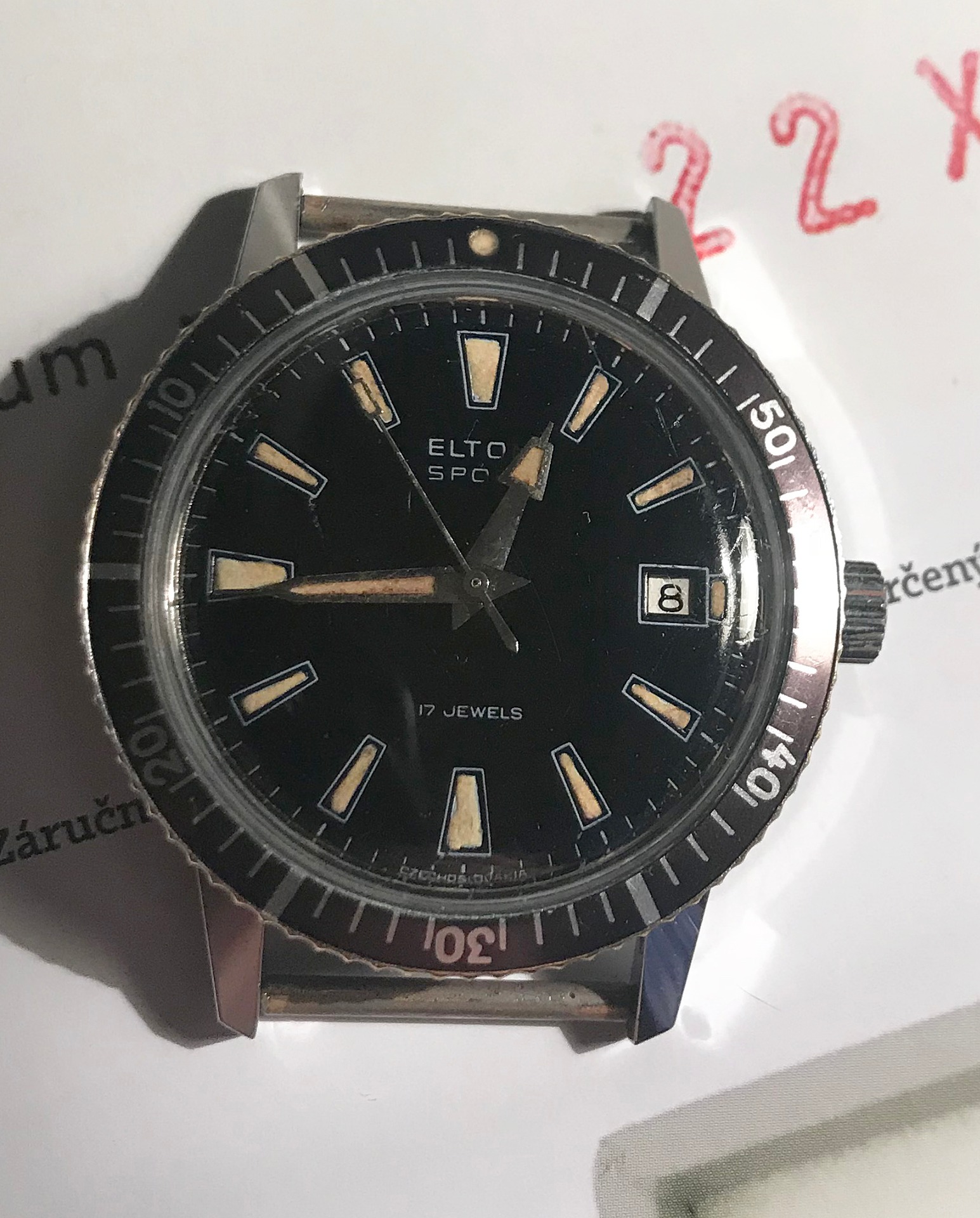 Staré náramkové hodinky Omega, Iwc Schaffhausen, Lemania, Longines ...