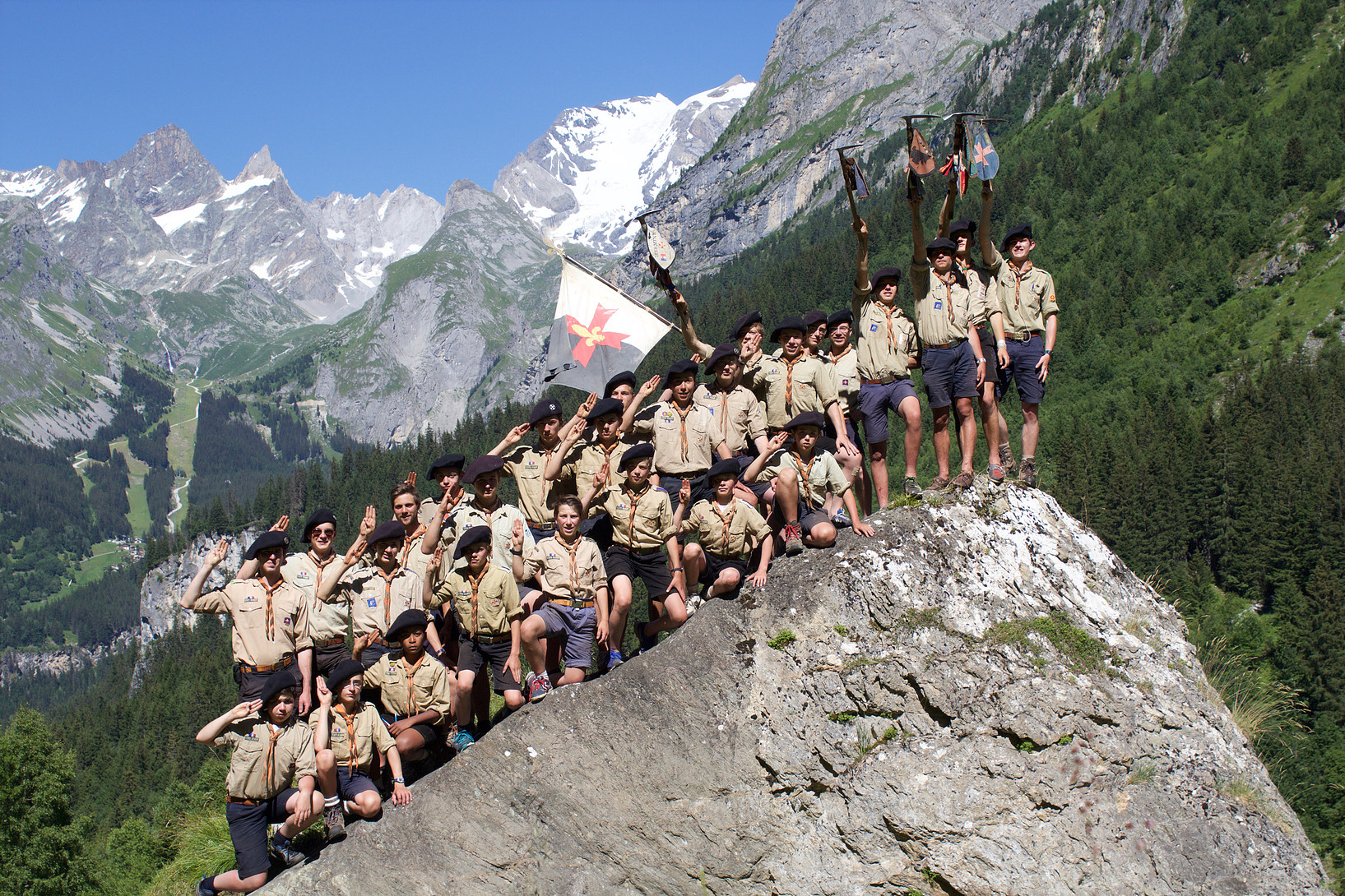 Etre jeune :: Le-mythe-scout