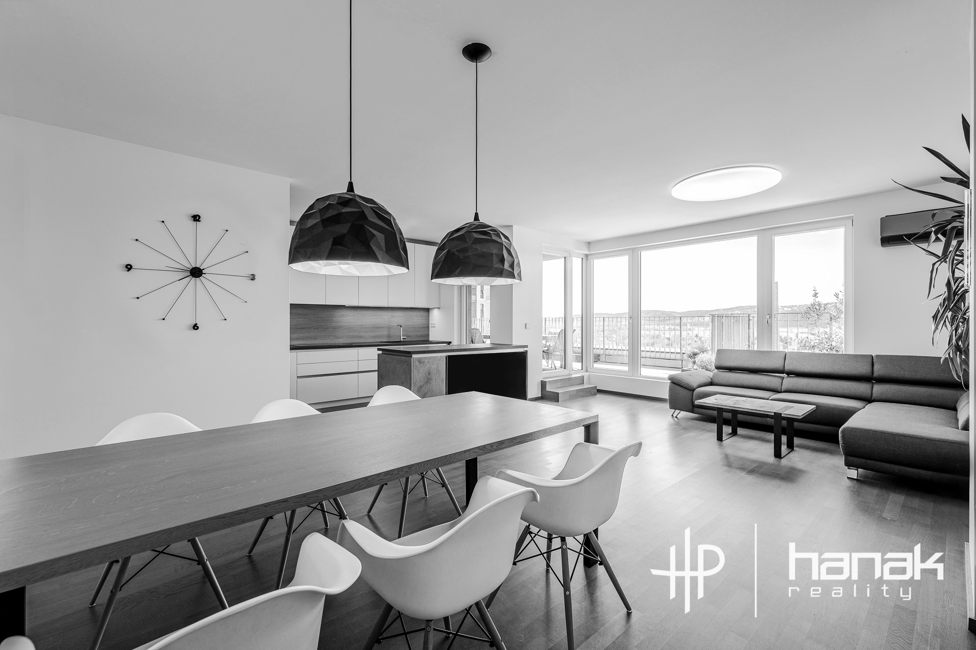 Kontakt - Petr Hanák