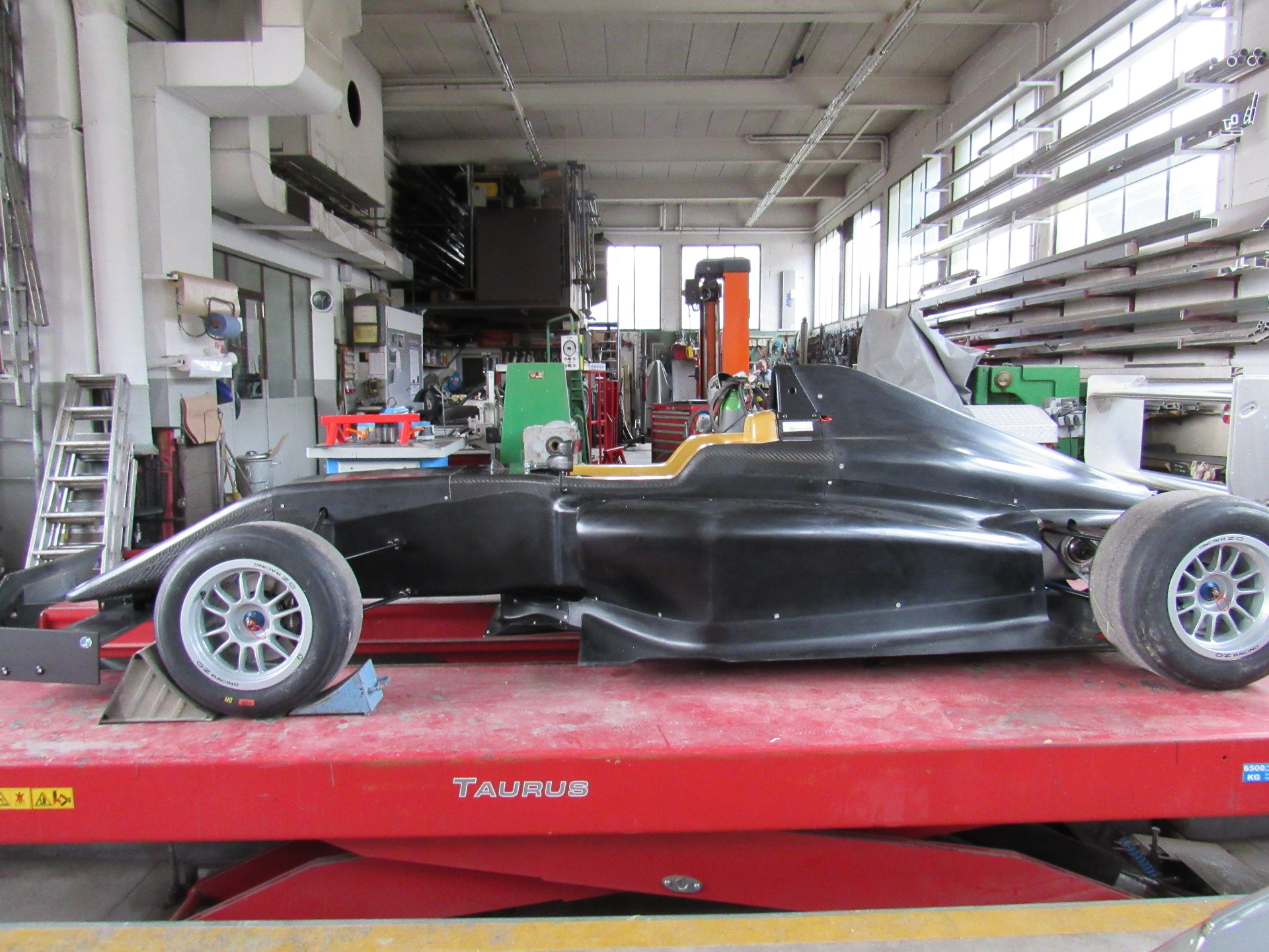 TEAM :: MICHAEL SAUTER