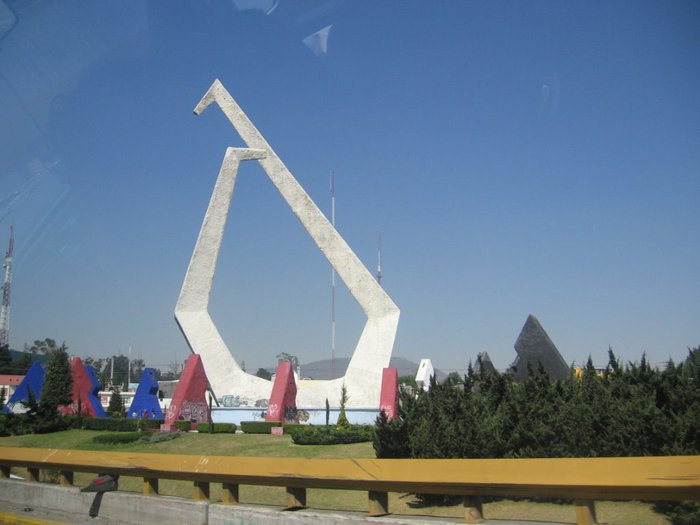 Tolo, el Dios que le dio nombre a una ciudad… :: Bajolarosa