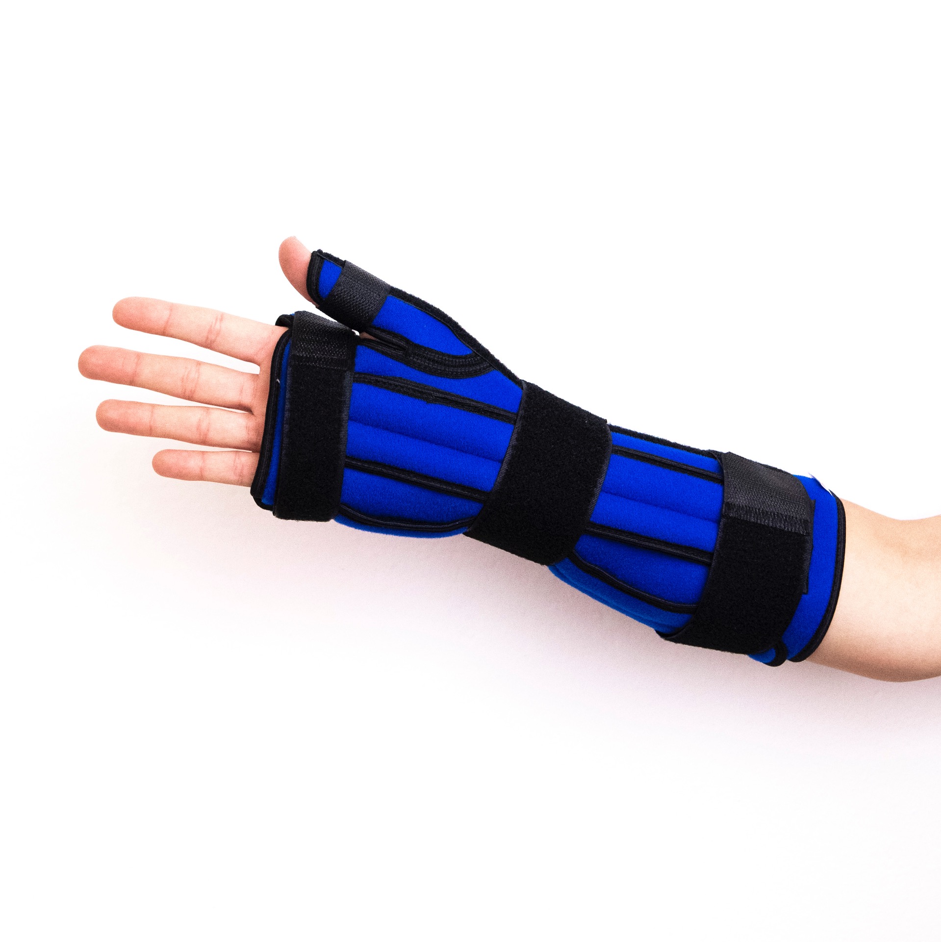 Fixace zápěstí rigidní s fixací palce